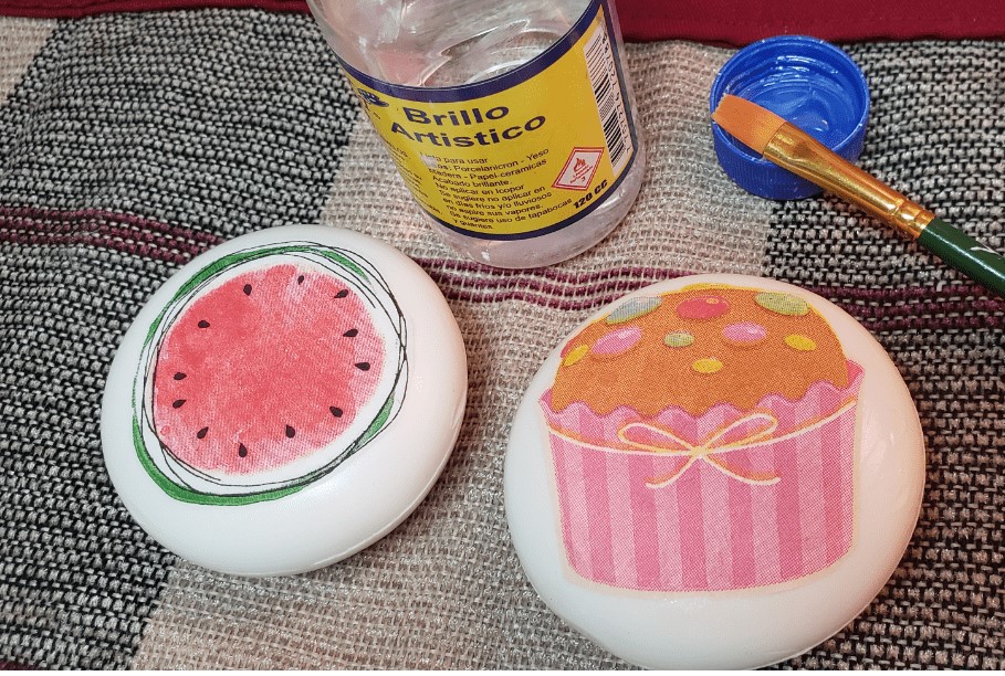 Cómo decorar tus jabones aplicando la técnica de decoupage - Niracraft