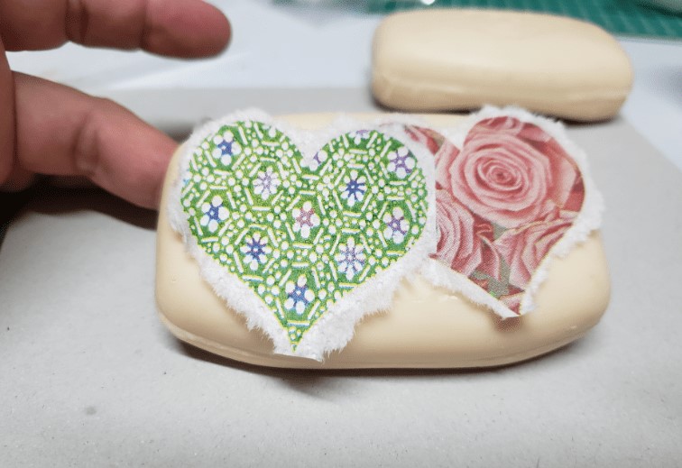 Cómo decorar tus jabones aplicando la técnica de decoupage - Niracraft